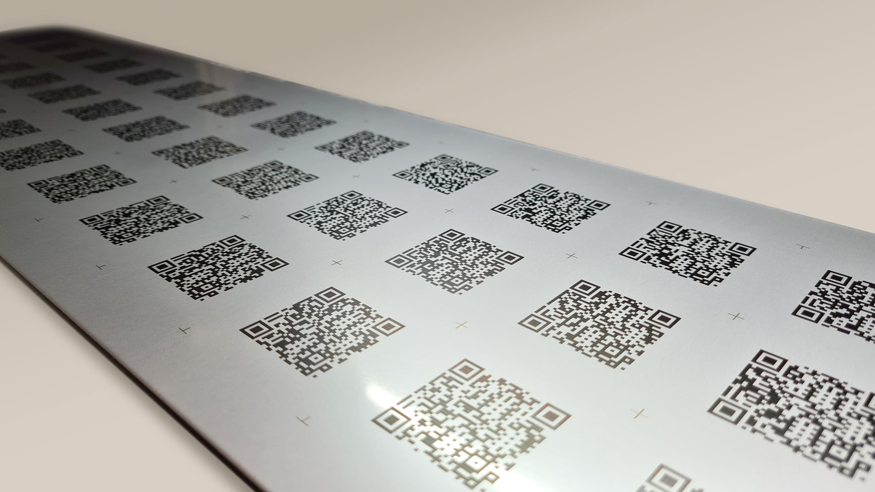 Gravure et Impression Code barre & QR Code - ALG